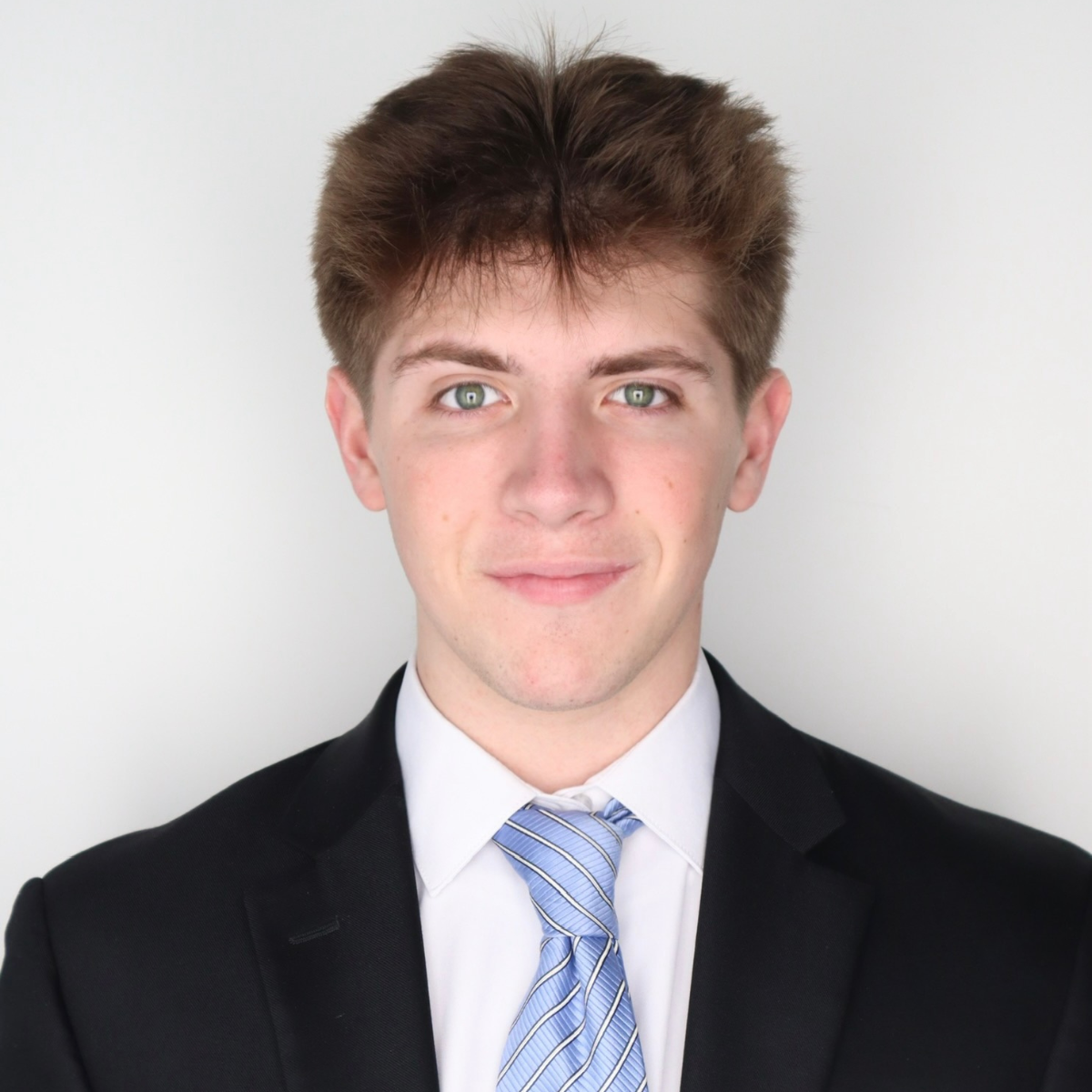 Casey Olsen (B’28) - Psaros Center for Financial Markets and Policy